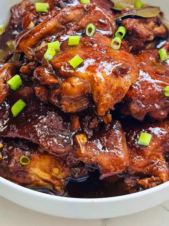 Easy Chicken Bistek Tagalog (Bistek na Manok) - Deliciously Rushed