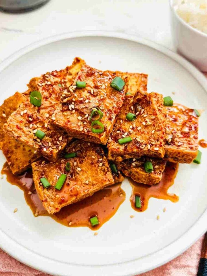 Easy Filipino Taho (Silken Tofu with Syrup and Sago) - Deliciously Rushed