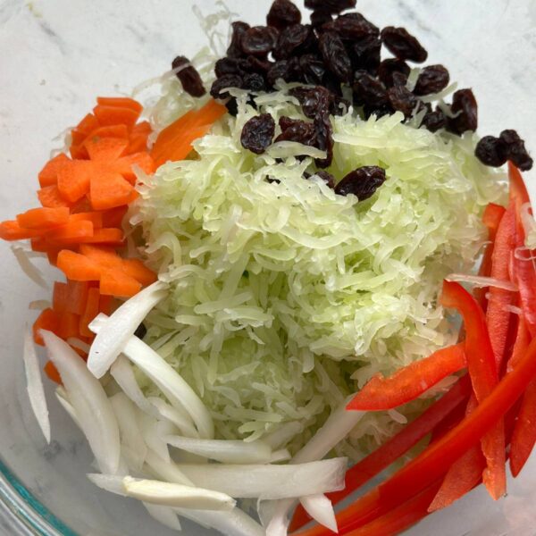 Atchara (Filipino Pickled Green Papaya) - Deliciously Rushed