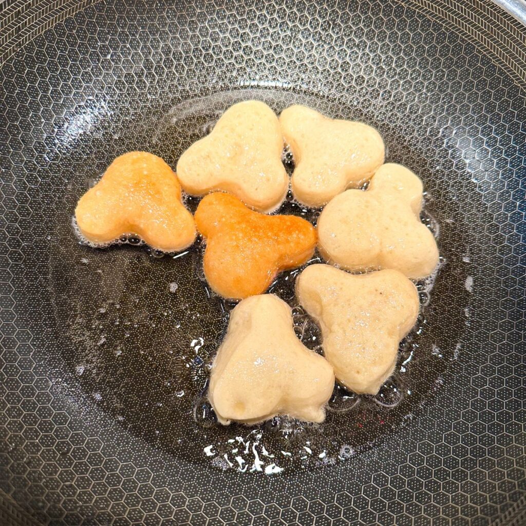 Mickey Easy Beignet (Disney-Inspired)