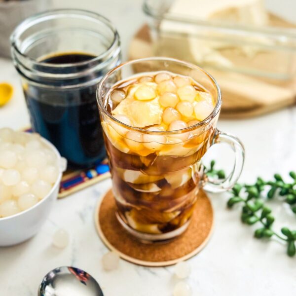 Easy Filipino Taho (Silken Tofu with Arnibal and Sago Pearls ...