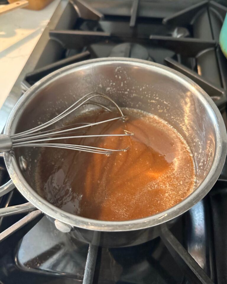 Easy Sticky Toffee Pudding (Hell's Kitchen Inspired) - Deliciously Rushed