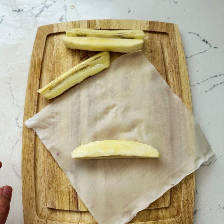 Crispy Ube Turon (Filipino Ube Banana Spring Rolls) - Deliciously Rushed
