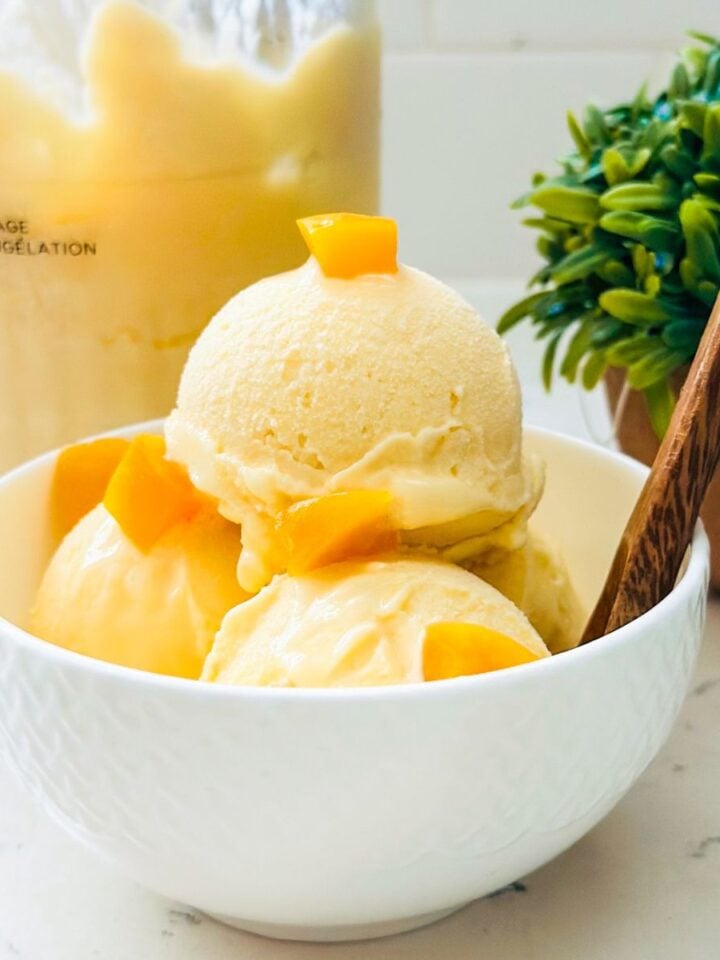 Banana Con Yelo (Saging Con Yelo) - Deliciously Rushed