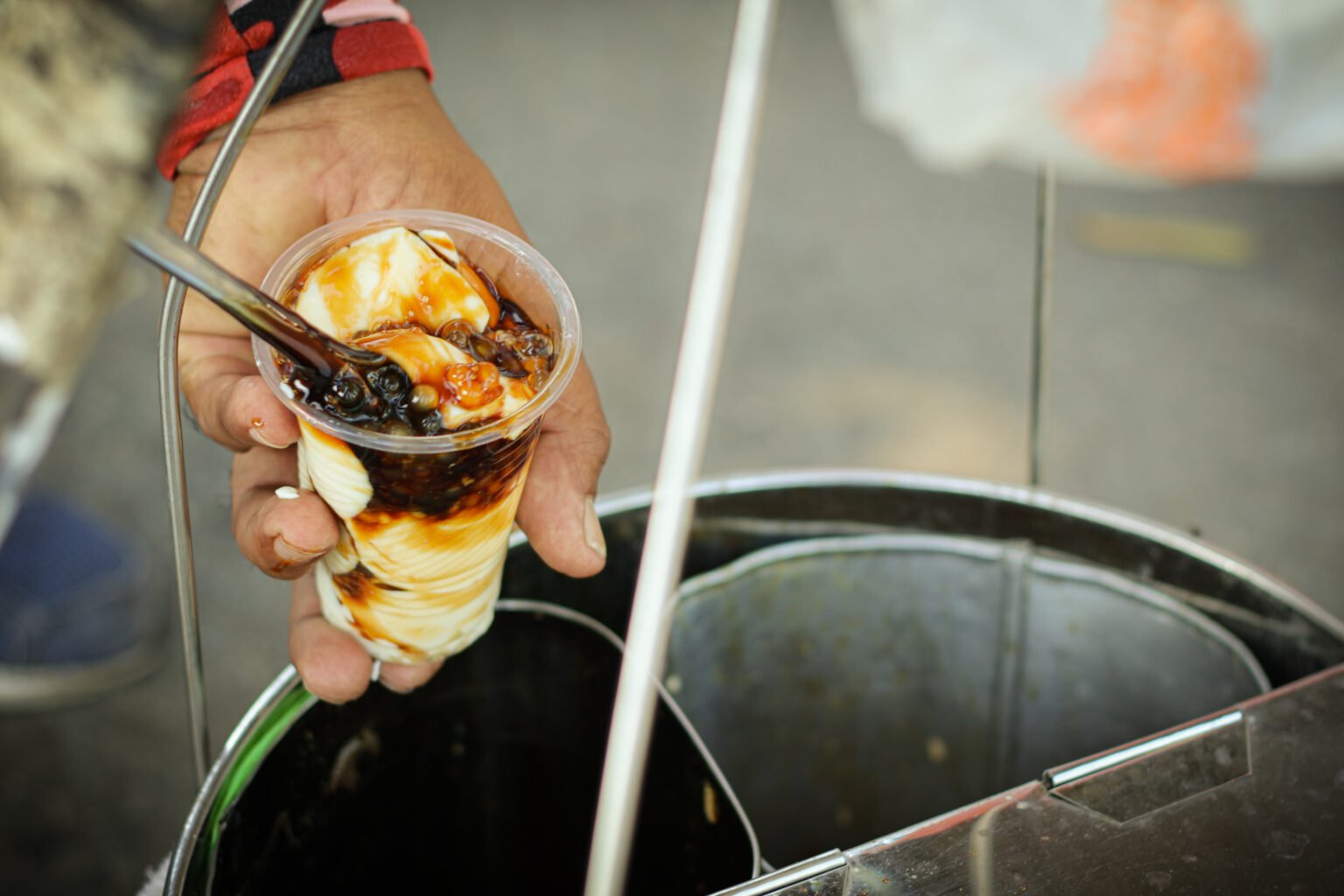 Easy Filipino Taho (Silken Tofu with Syrup and Sago) - Deliciously Rushed