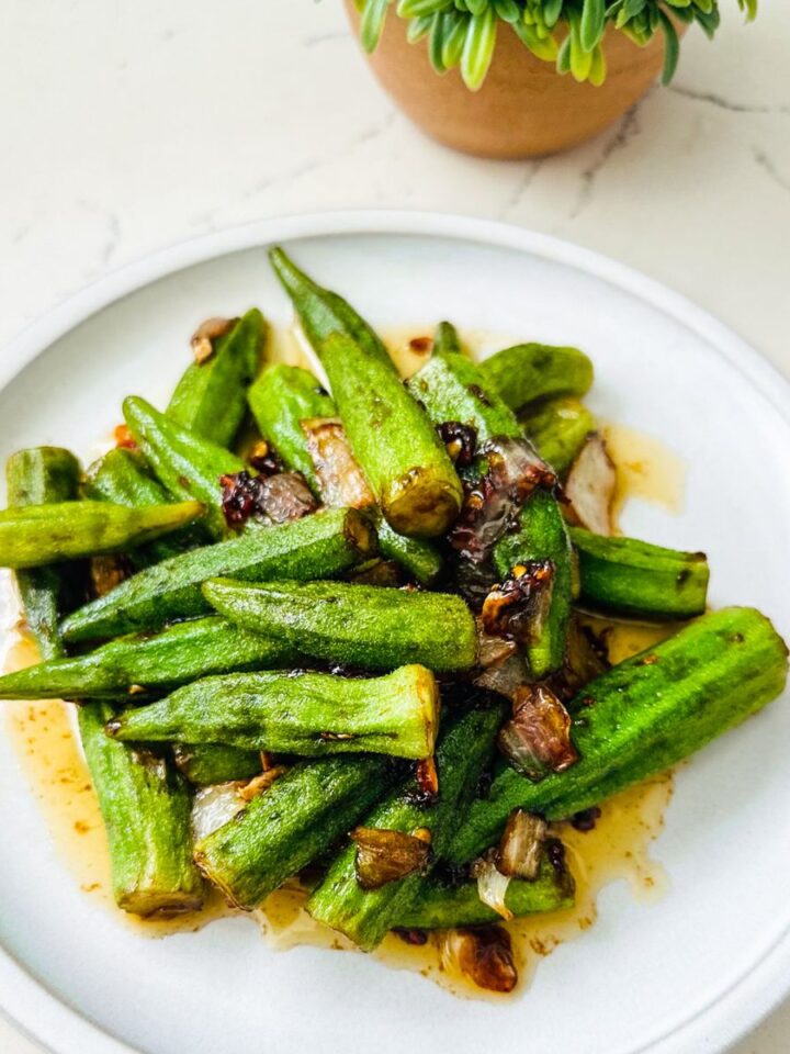 Easy Pinakbet (Filipino Vegetable Stew with Bagoong) - Deliciously Rushed