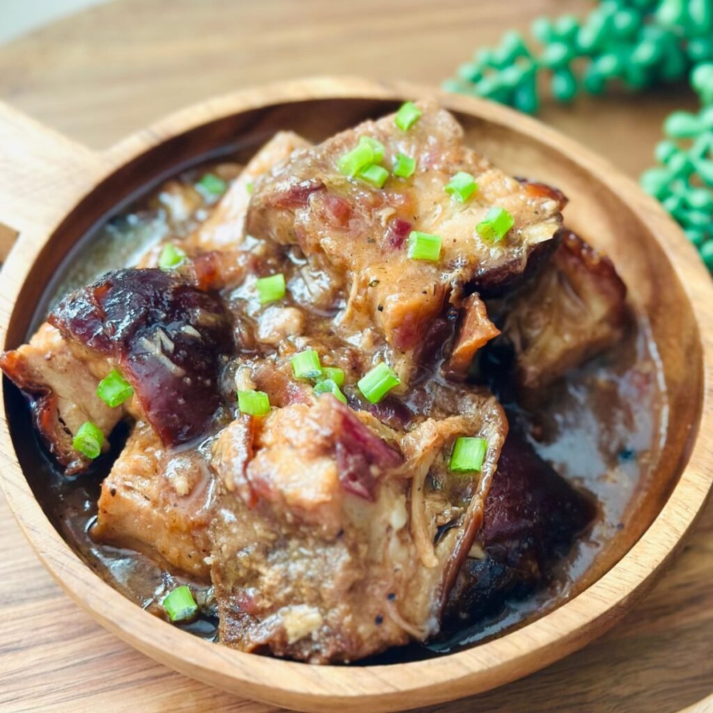 Easy Lechon Paksiw With Mang Tomas Sauce - Deliciously Rushed